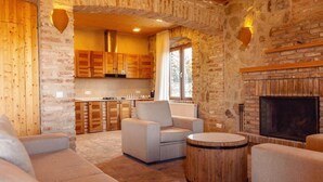 Villa Superior, vista para a montanha | Sala de estar