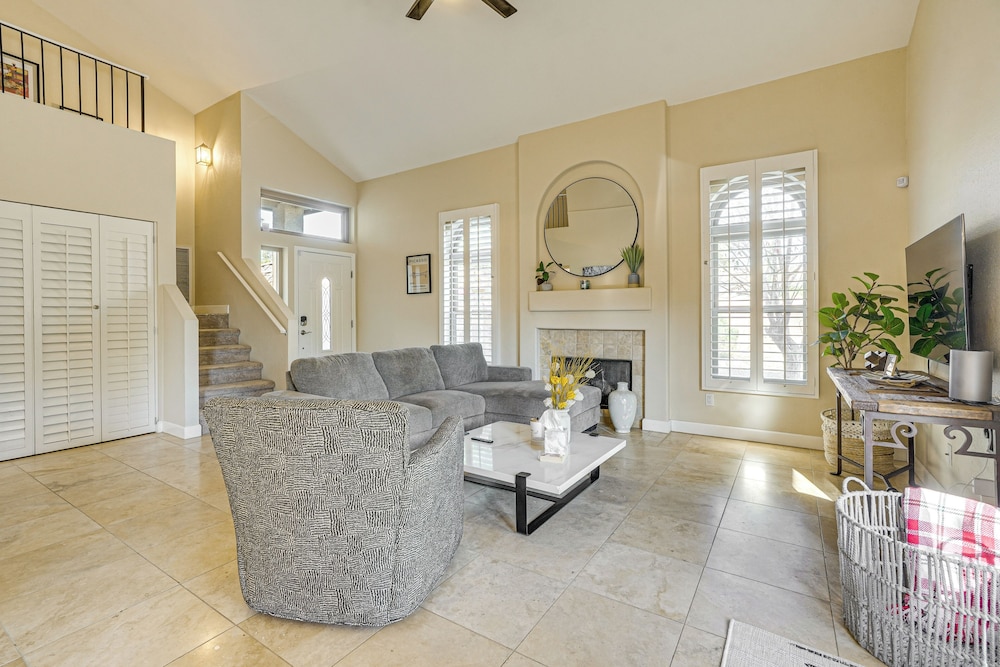 Hot Tub & Patio: Family Gem In Avondale - Avondale, AZ
