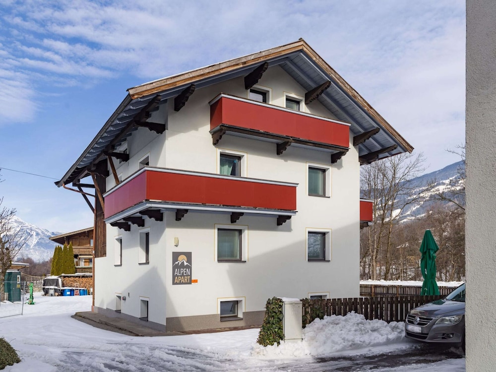 Holiday Home With Mountain View In Fugen - Uderns