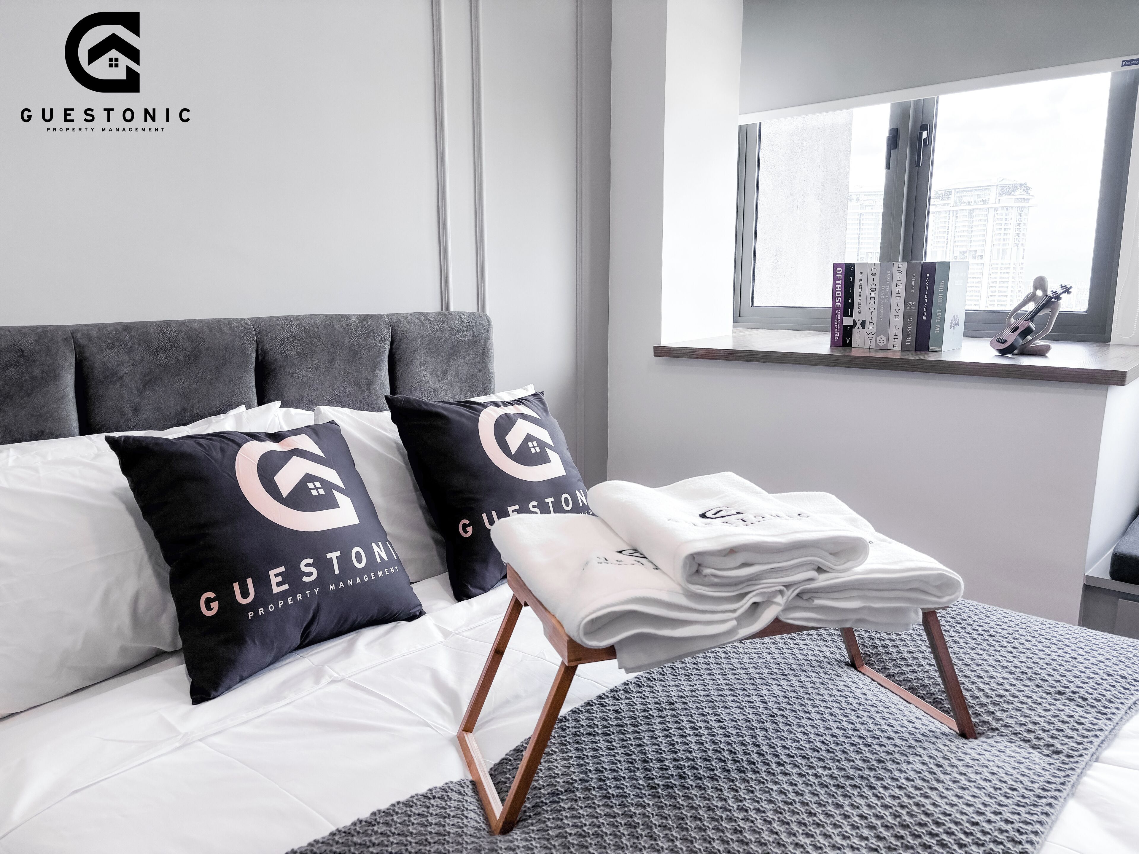 Estúdio superior | Ferros/tábuas de passar roupa, Wi-Fi de cortesia, roupa de cama