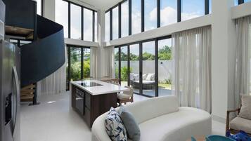 Cofre com capacidade para portátil, com decoração personalizada