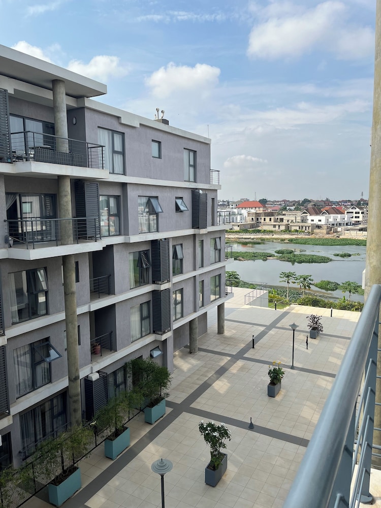 Rt Properties At Riviera Residence - Accra