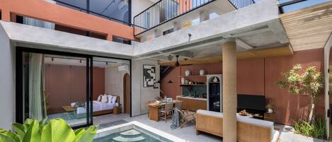 Escrivaninha, espaço de trabalho para notebook, quartos à prova de som