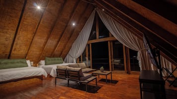 Suite Comfort, vista para o rio | 1 quarto, cofre no quarto, Wi-fi grátis