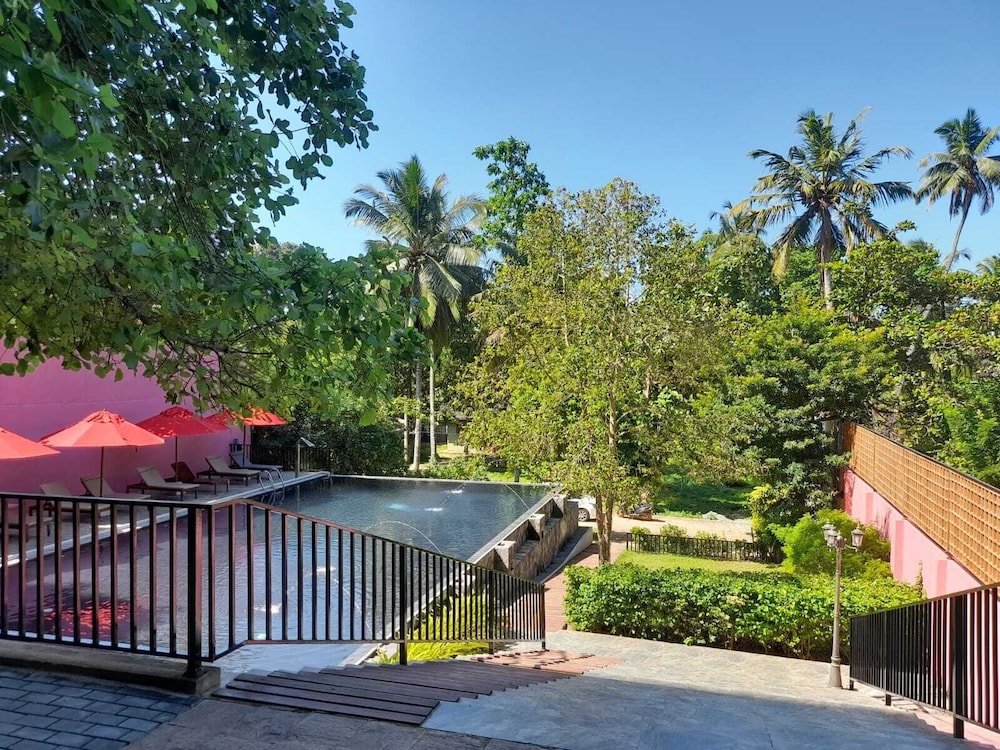 Ballena Regency - Mirissa