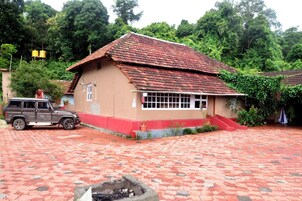 Fachada da propriedade