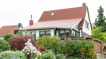 Apartamento clássico, 1 quarto | Fachada