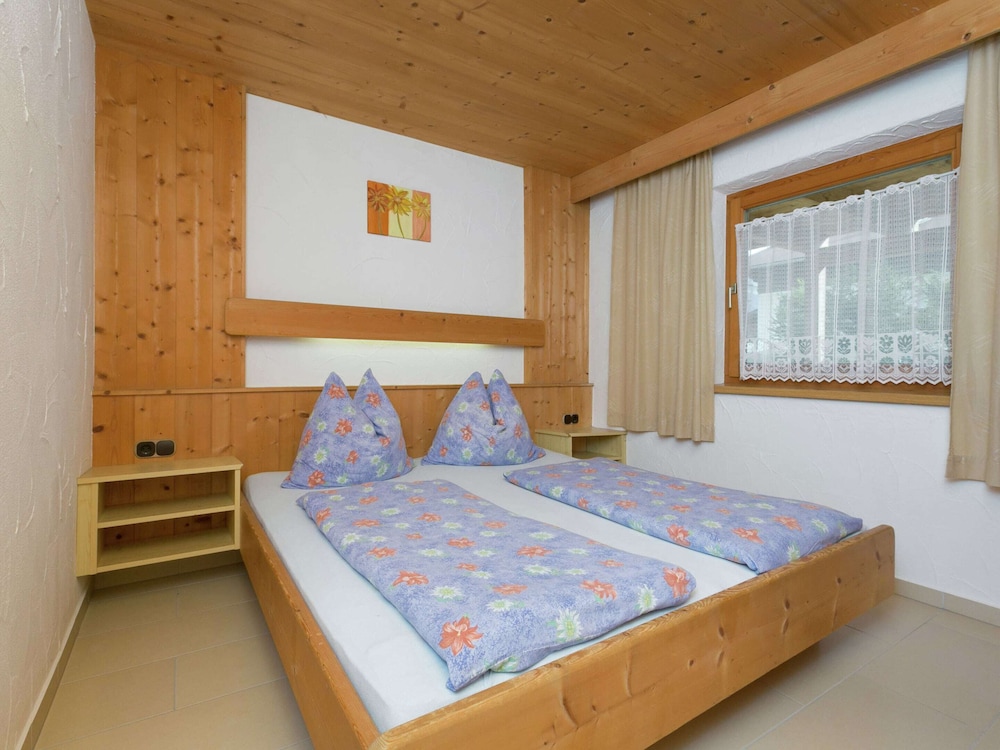 Alluring Apartment With Swimming Pool In Waidring Tyrol - Waidring