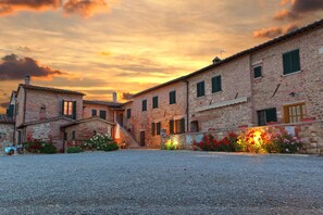 Casa conforto, 3 quartos | Fachada