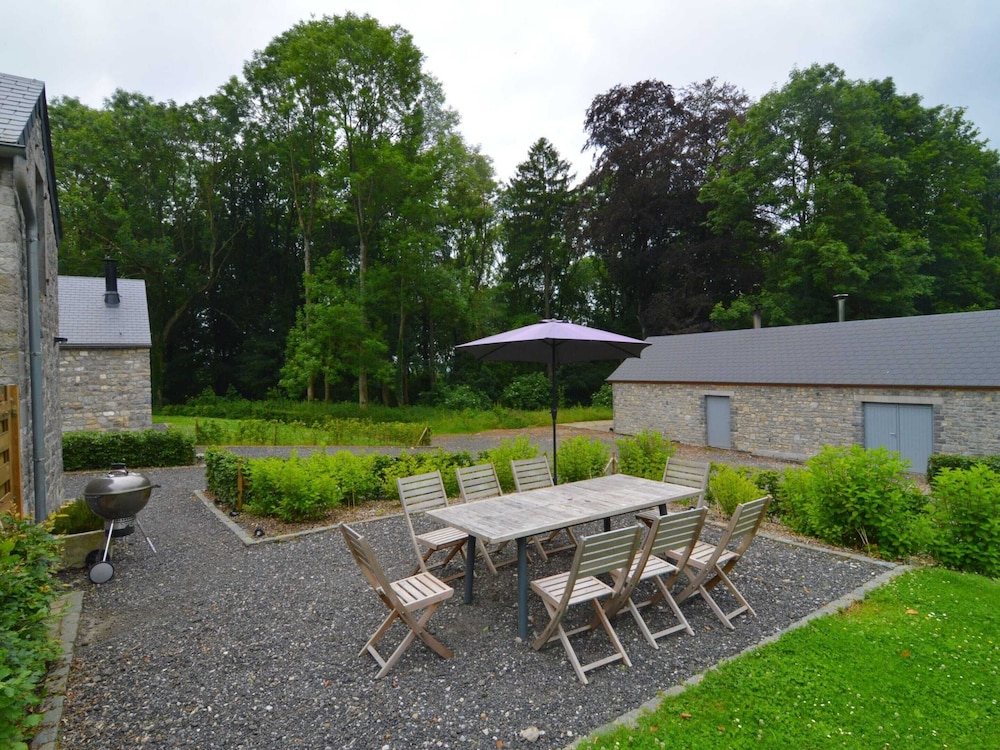 Gite With Swimming Pool Situated In Wonderful Castle Grounds In Gesves - Province de Namur