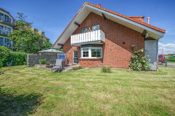 Apartment In Friedrichskoog-spitze With Parking Space - Friedrichskoog