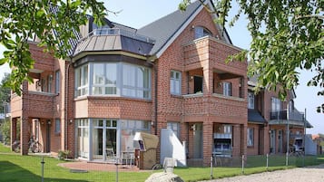Apartamento luxo, 1 quarto | Fachada