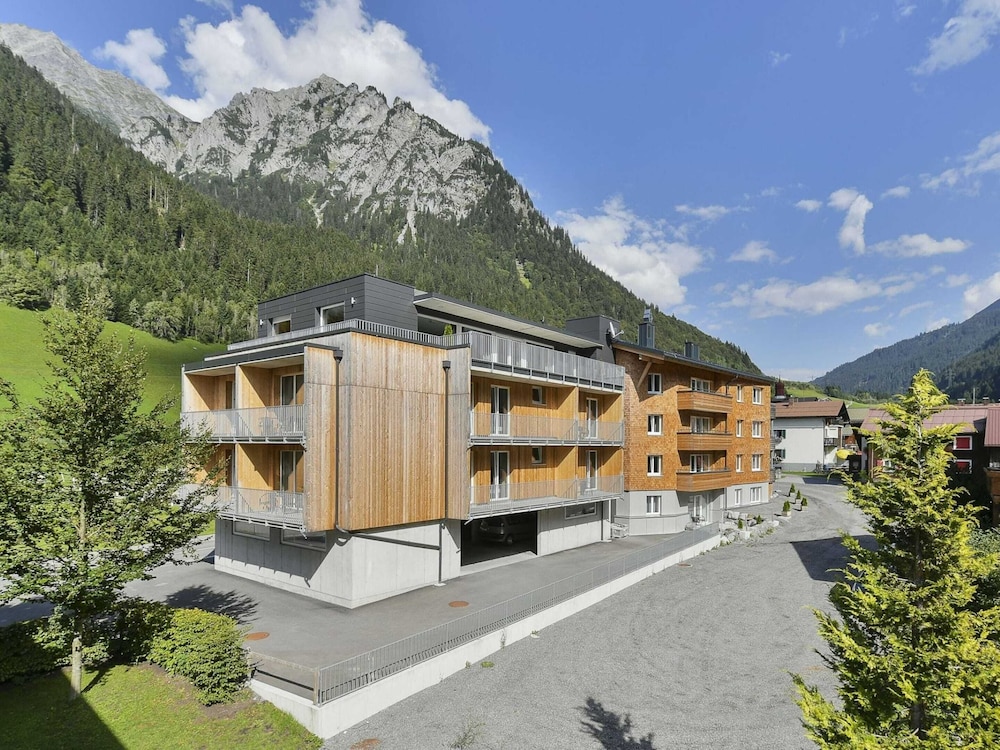 Majestic Apartment In Klosterle With Sauna On The Arlberg Met Terras - Vorarlberg