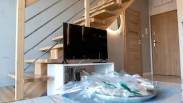 Apartamento Clássico, 3 quartos | Sala