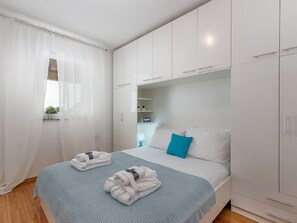 Apartamento elite, 3 quartos | 28 quartos, roupa de cama