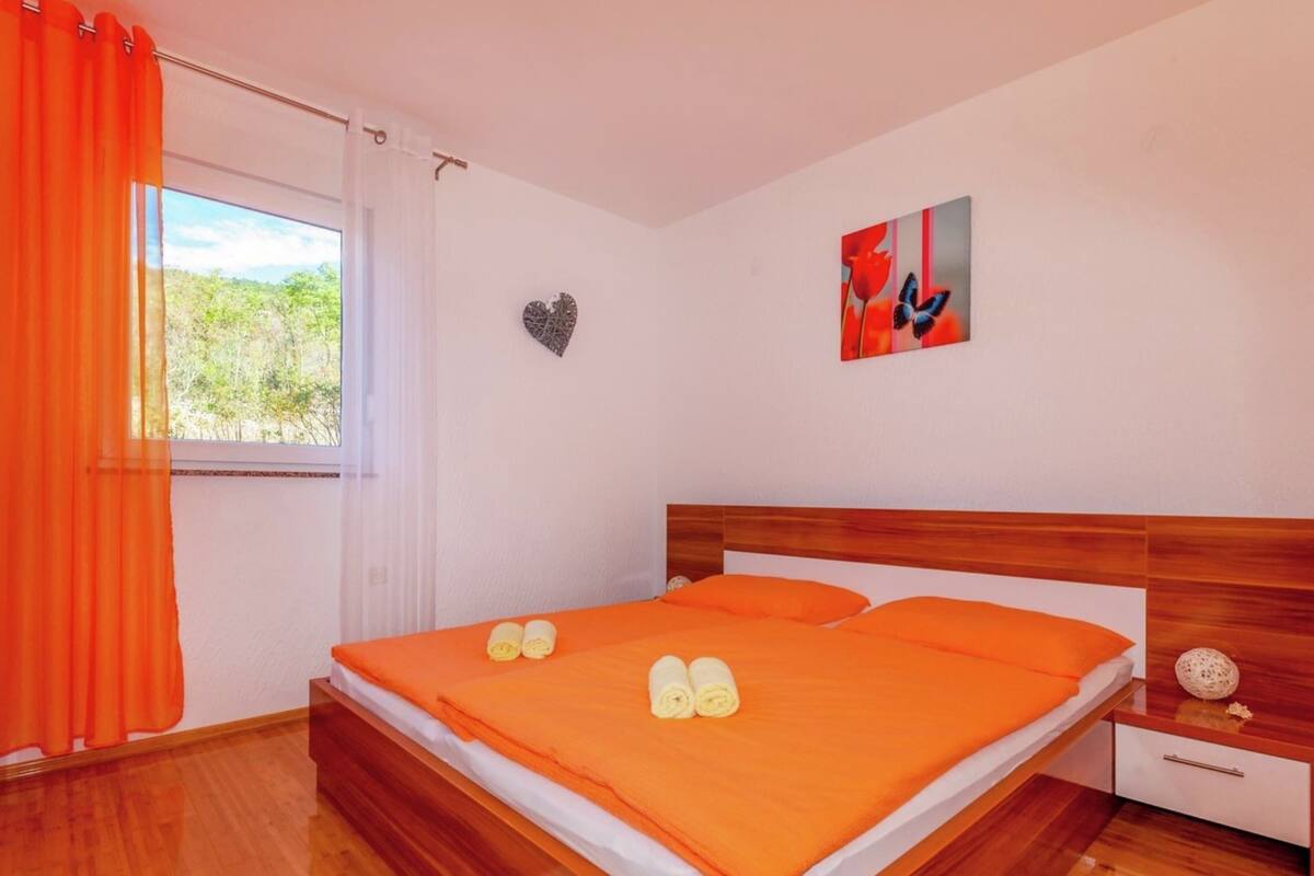 Apartamento luxo, 3 quartos | 28 quartos, roupa de cama