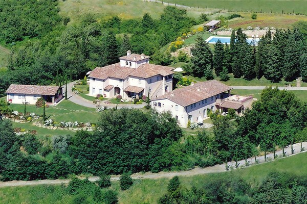 Vacation Resort Borgo Della Meliana - Tuscany