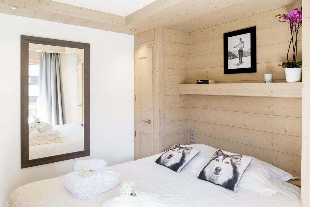 Wifi, 100m from ski slopes, 2nd floor, view mountain, balcony, parking ...
