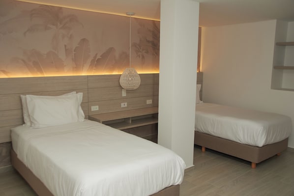 Quarto Twin Standard | 1 quarto, cofre no quarto, cortinas/cortinados opacos, Wi-fi grátis