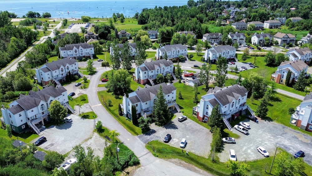Club Azur Villa Hotelier - Magog