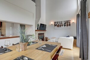Condo, para não fumantes, sacada | Área de estar