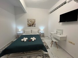 Apartamento Deluxe, vista para a montanha | 1 quarto, secretária, ferro/tábua de engomar, Wi-fi grátis 