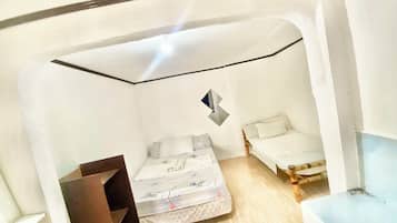Quarto Triplo | Secretária