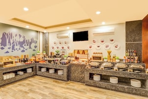 Pequeno-almoço inspirado na cozinha local diário (300 INR por pessoa)