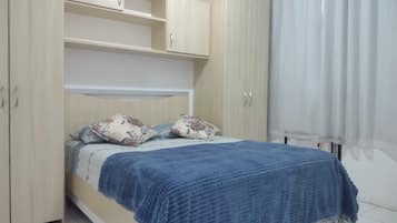 Apartamento Familiar, lanai (alpendre havaiano), vista para a piscina | 1 quarto, Wi-fi grátis