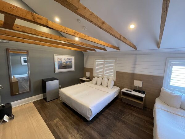 Coastal Suites - Grand Bend