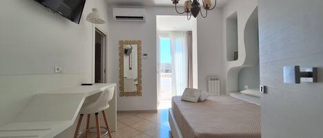 Quarto Superior, vista para o jardim | Varanda