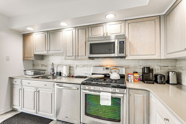 Bright Guest House: 15 Mi To Dtwn Baltimore! - Hampstead, MD