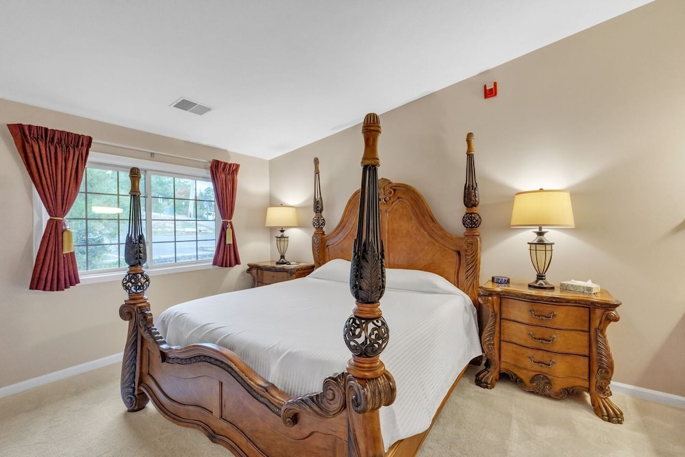 3rd Floor Back Side Penthouse Suite - 306 By Grand Wood Suites - Nashville, IN