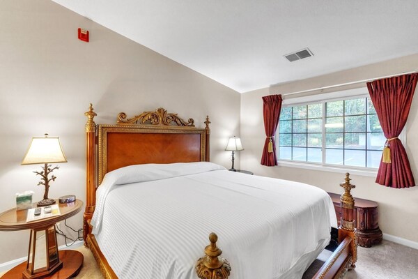 3rd Floor Back Side Penthouse Suite - 307 By Grand Wood Suites - Nashville, IN