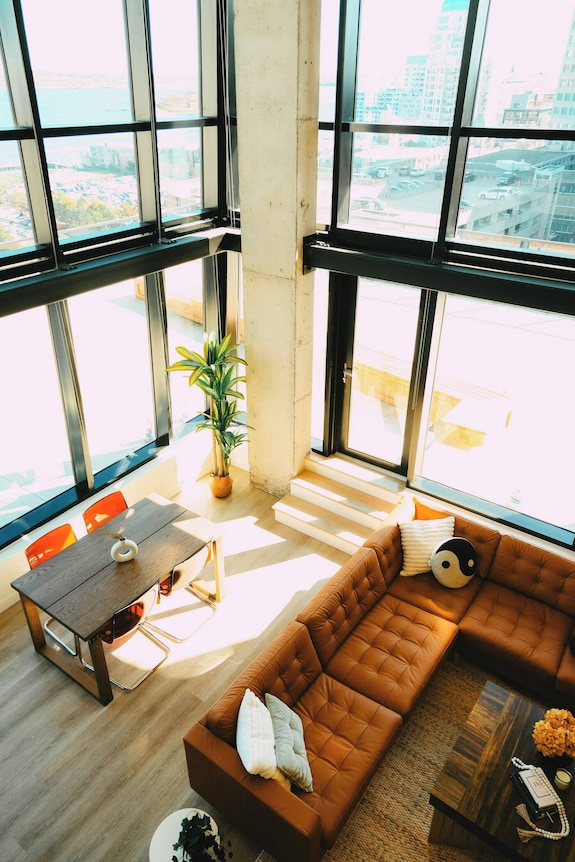 New Pause Penthouse Lofts -Downtown- Free Parking - Halifax