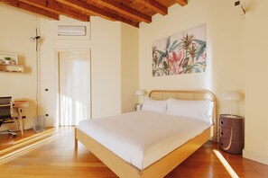 Appartamento con 1 Camera da Letto, Via Anfiteatro 12 | Com decoração personalizada, com mobília individualizada 