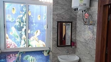 Quarto Standard | Casa de banho