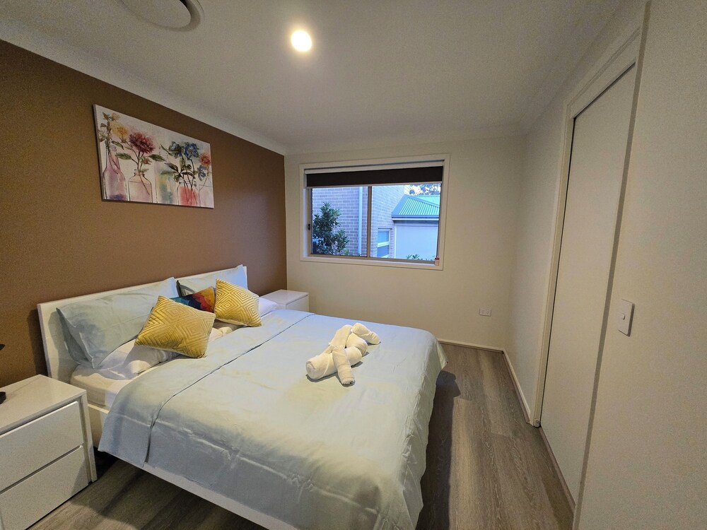 The Nautilus at Lake Macquarie | Indoor Heated Pool | Kayaks | Jetty ...