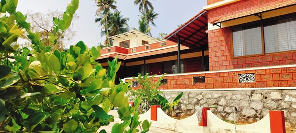 The Ixora - A Boutique Homestay - Varkala