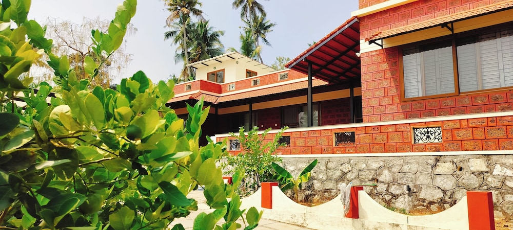 The Ixora - A Boutique Homestay - Varkala