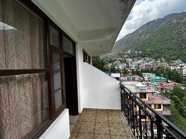 Hotel Mountain Trail - Dharamshala