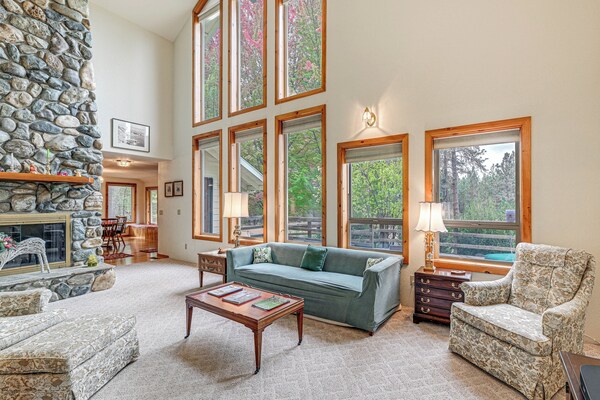 Close To Wine Trail: Home W/ Deck Near Applegate - Rogue River, OR