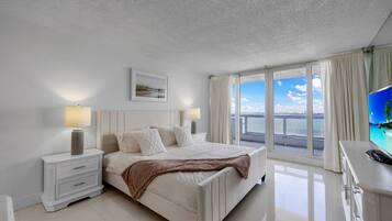 Apartamento | 2 quartos, secretária, internet de alta velocidade