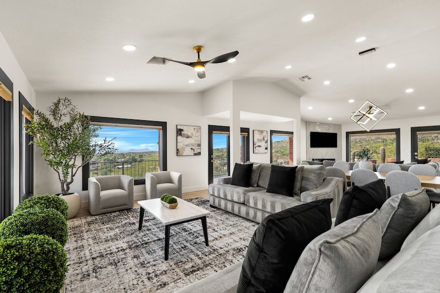 Foothills Hilltop Pool Spa Gym 360° Views - Tucson, AZ
