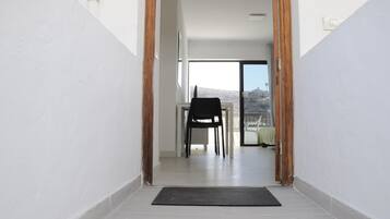 Apartamento, 1 quarto, para fumantes, sacada | Entrada da propriedade