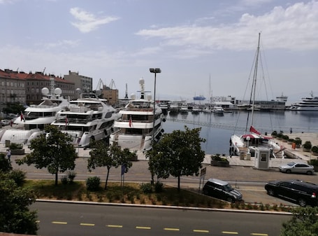 Apartamento (One Bedroom Apartment) | Exterior. Stylish Rijeka City Center Apartment