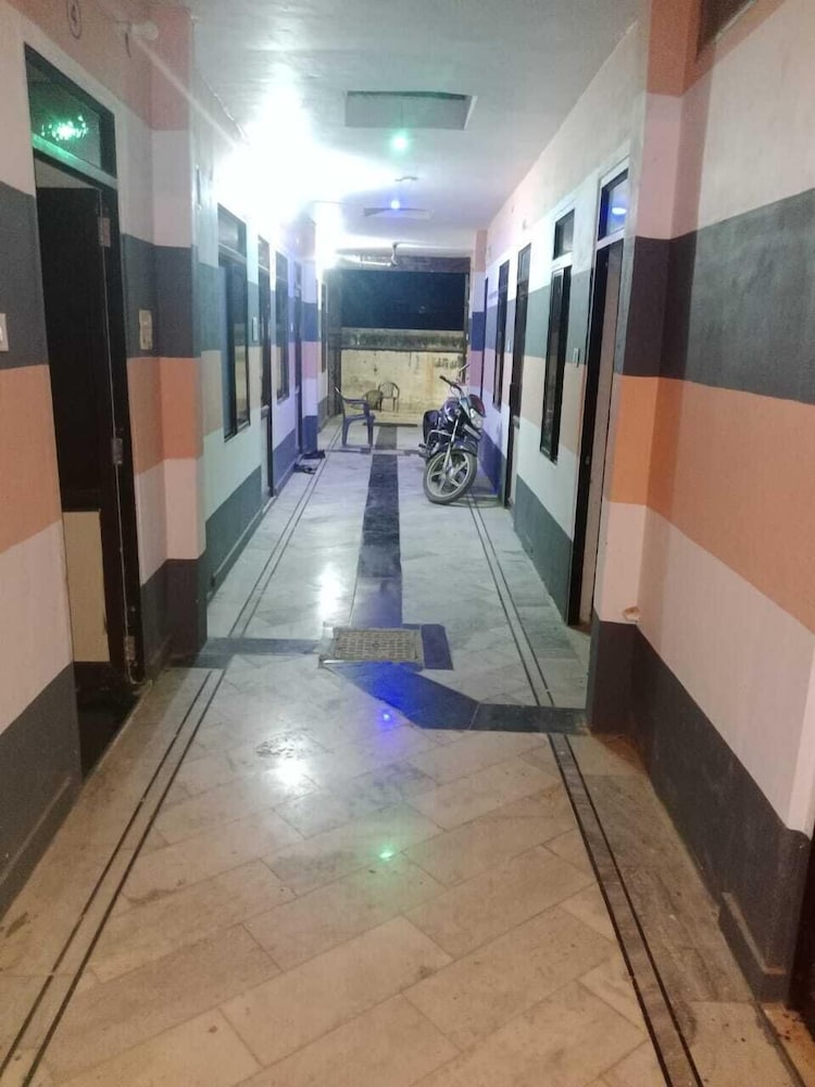 Holkar Seva Sadan - 브린다반