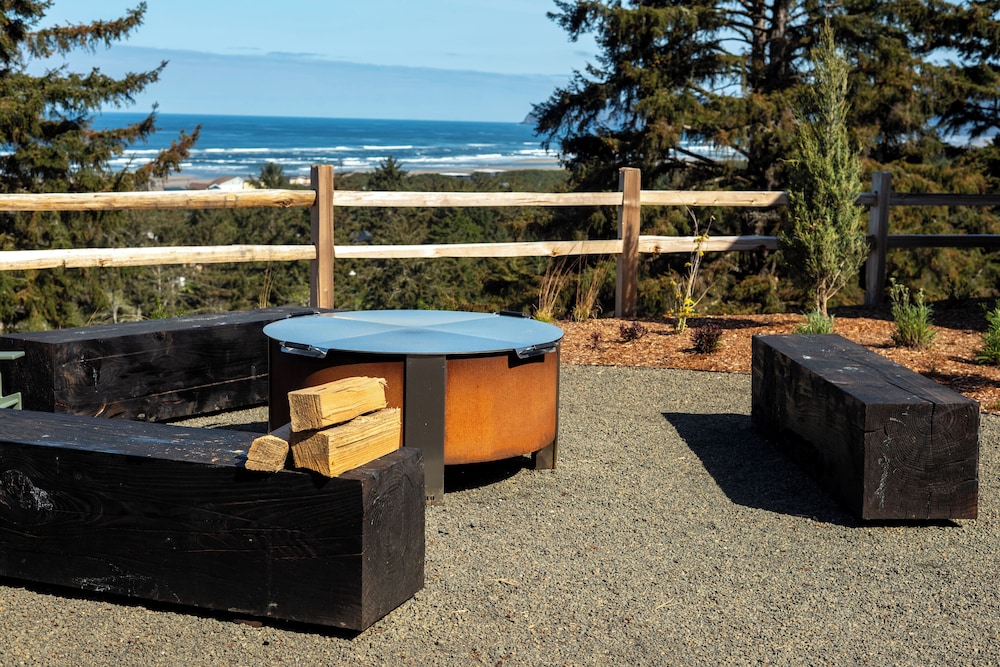 Two Capes Lookout - Neskowin, OR