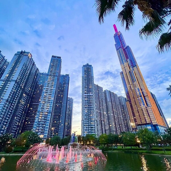 Vinhomes Central Park- Luxury Apartments - Ho Chi Minh