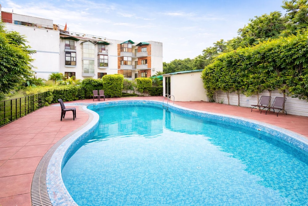 Shelton Blu Resort By Mango People - Uttarakhand